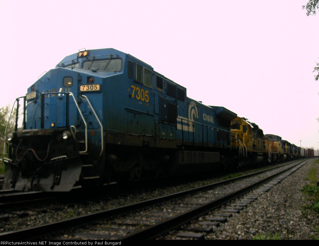 CSXT 4305 Close Up